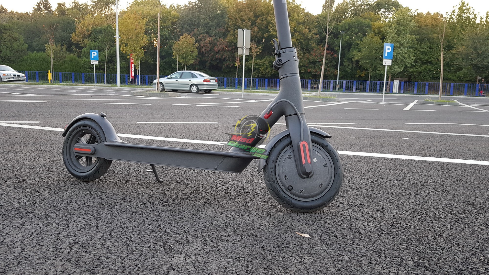 Xiaomi M365 Review - A Scooter for Everyday Life - MadCharge
